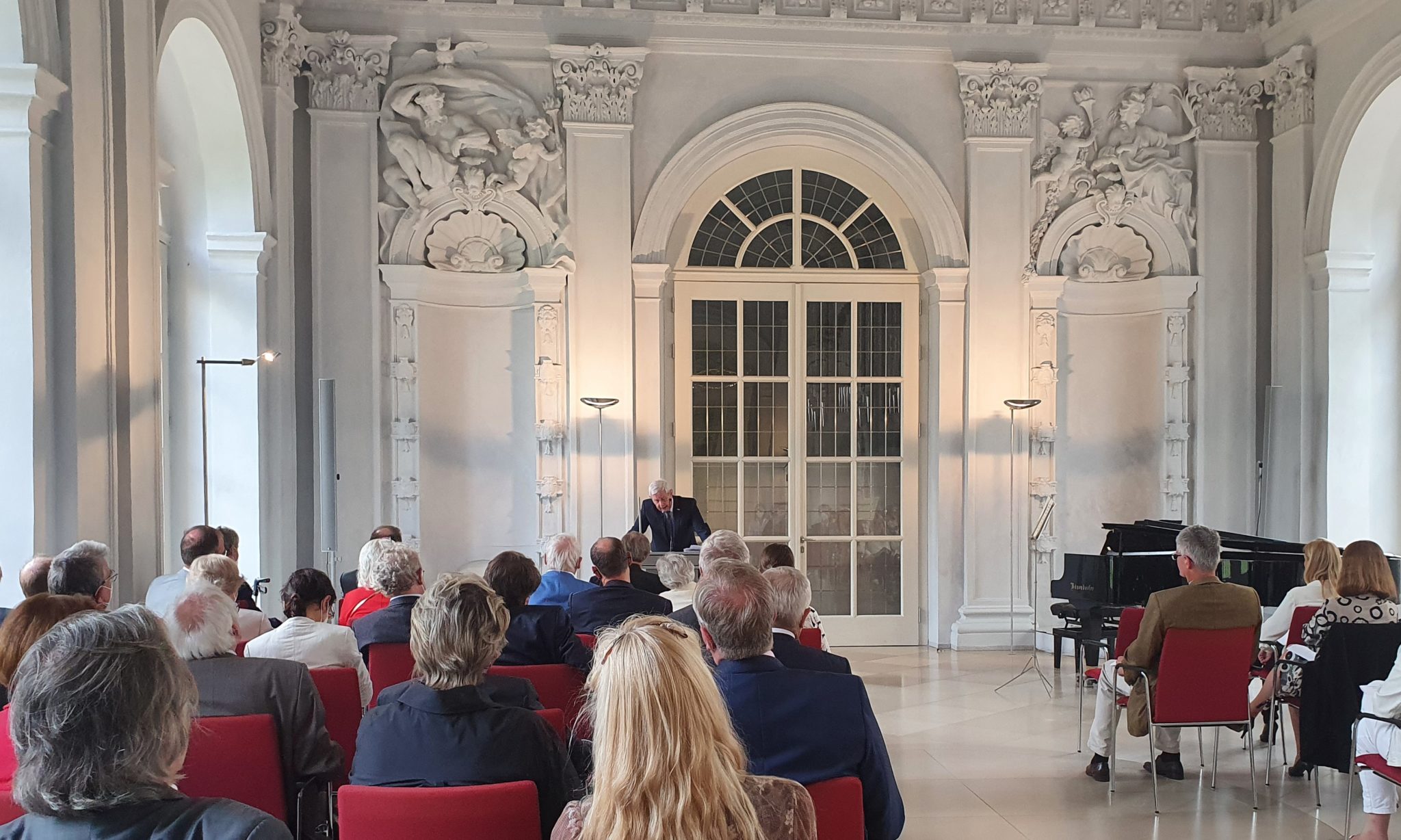 Nachfeier der Übergabe der Festschrift zum 70. Geburtstag von Prof. Dr ...